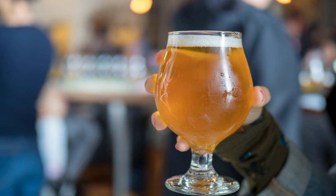 What Are the Different Types of Beer Glasses?